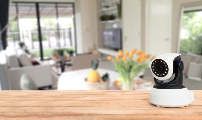 Alquiler de habitaciones, sanción por una cámara | OCU fincas y casas